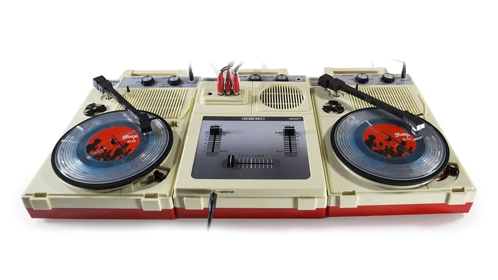 Japanese Brand Stokyo Has Unveiled a Portable Mixer and Turntable